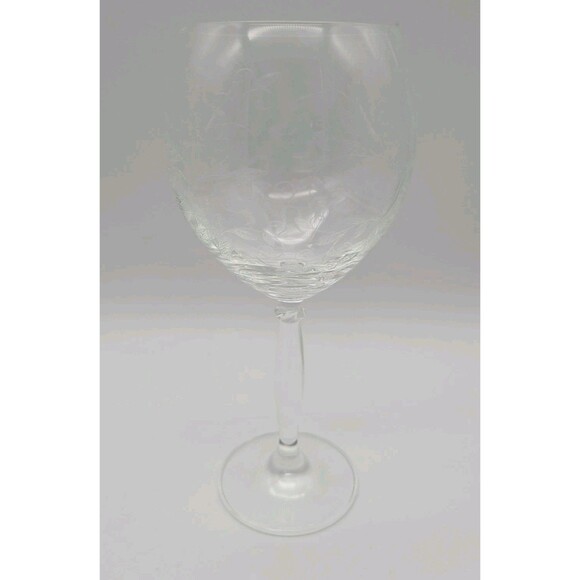 Pier 1 | Dining | Pier Eliza Red Wine Glass Etched Leaves Vines | Poshmark